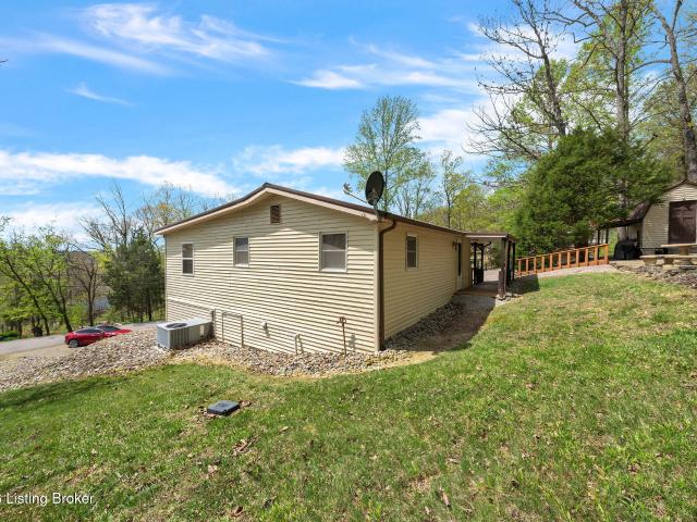 192 Ridgecrest Dr