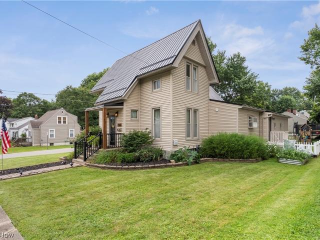 192 W 5th Street