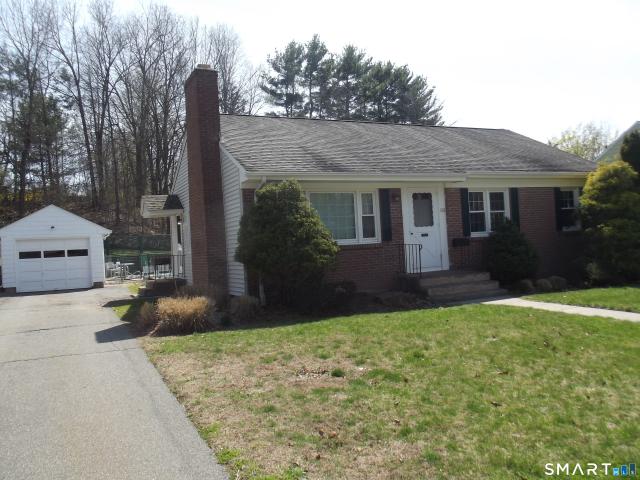192 Wells St, Manchester, CT 06040 | MLS #24166 | Compass