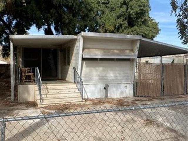 192 Tanglewood Ln, Bullhead City, AZ 86442