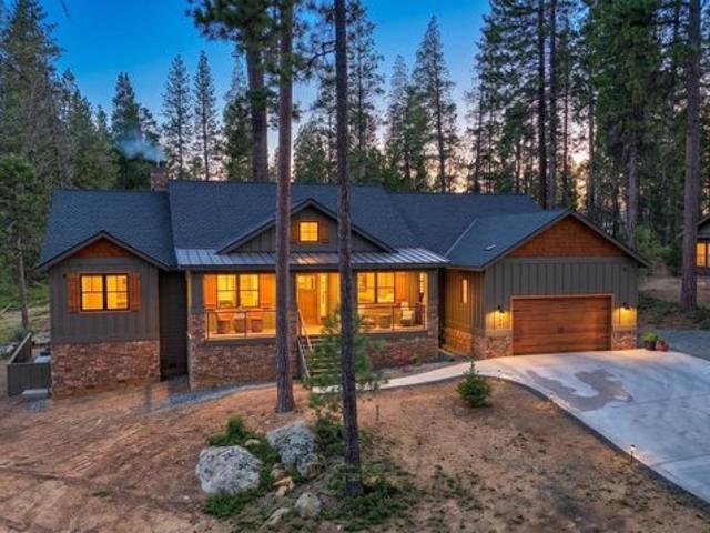 192 Vireo Way, Arnold, CA 95223