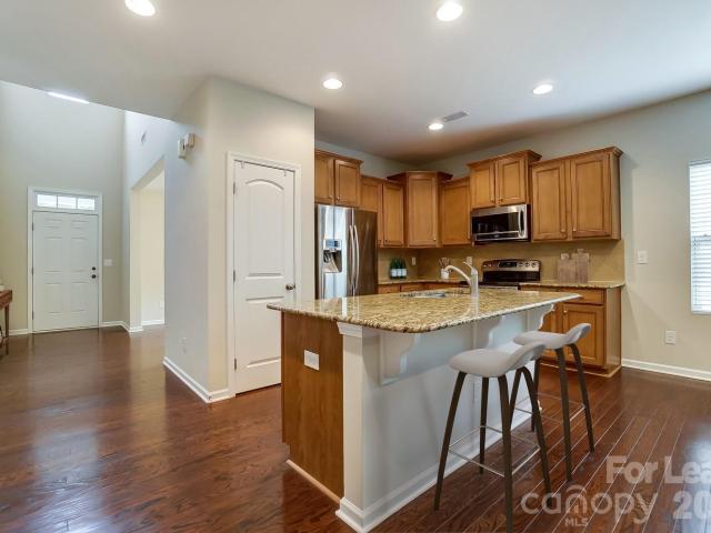 1934 Madeira Circle