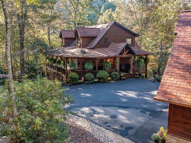 1934 Mountain Tops Road