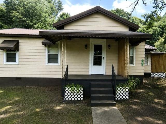1934 Athens Rd, Royston, GA 30662