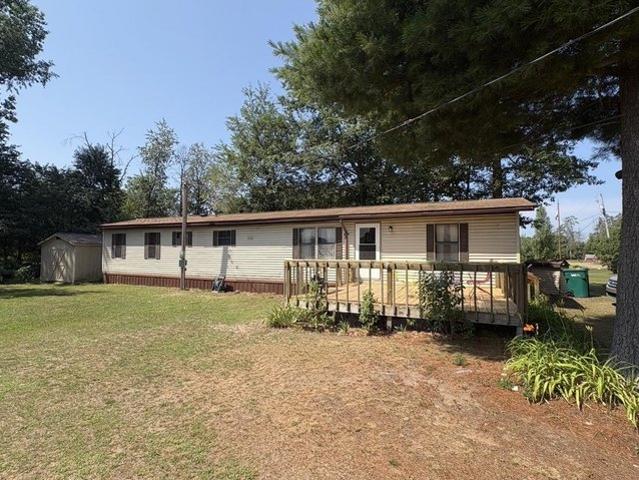 1934 Edwin Rd, Harrison, MI 48625