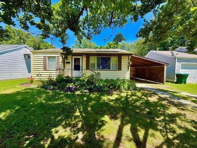 1934 S Kimbrough Ave, Springfield, MO 65807