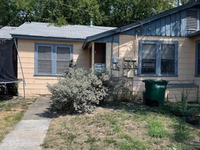 1934 W Ridgewood Ct, San Antonio, TX 78201