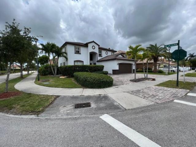 1934 17th St SE, Homestead, FL 33035