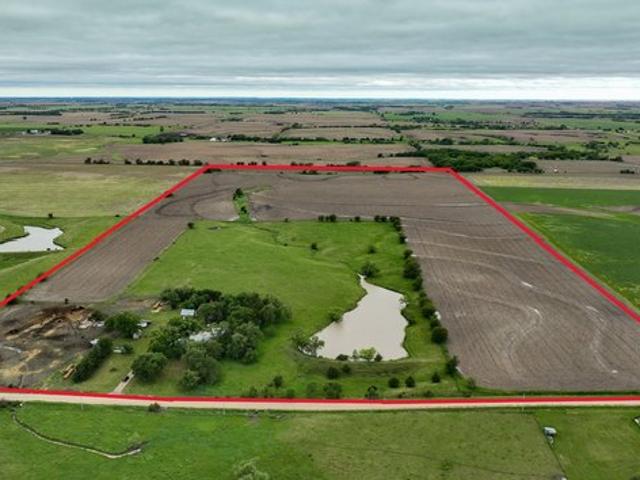 1934 200 Rd, Munden, KS 66959