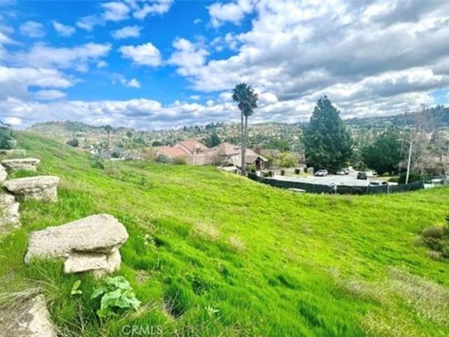 19351 Lemon Hill Dr, Santa Ana, CA 92705
