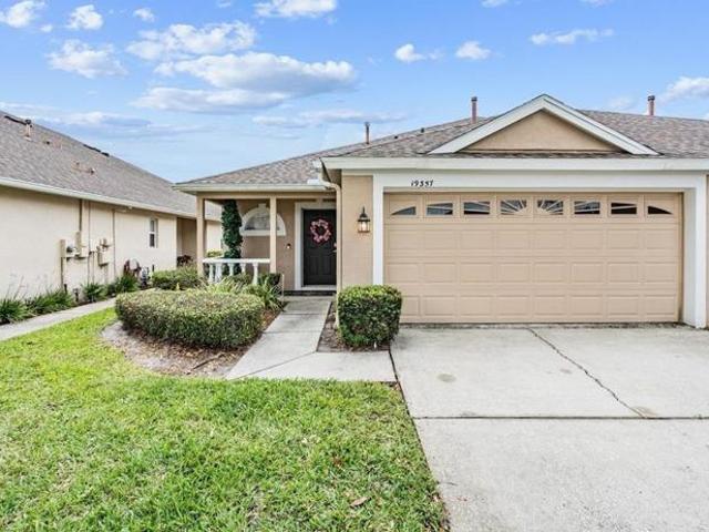 19357 Weymouth Dr, Land O Lakes, FL 34638