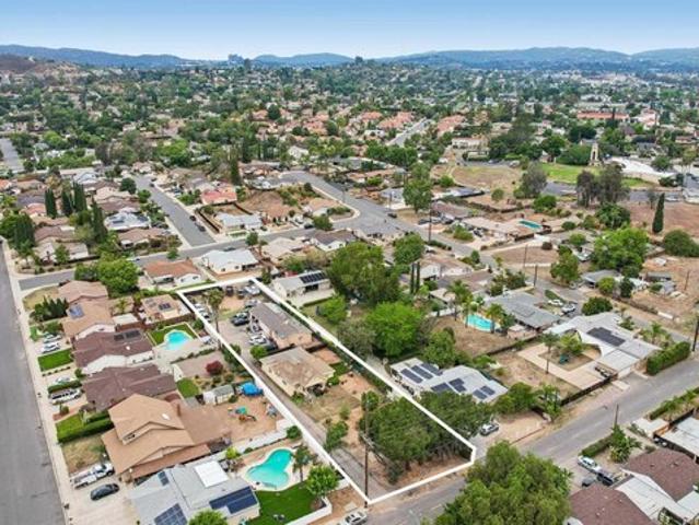 1935 Miller Ave Unit 1, Escondido, CA 92025