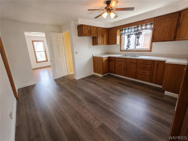 1935 Niagara Street # Upper