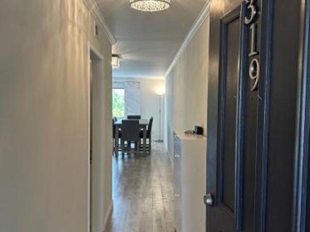 1935 Alpha Rd #319, Glendale, CA 91208