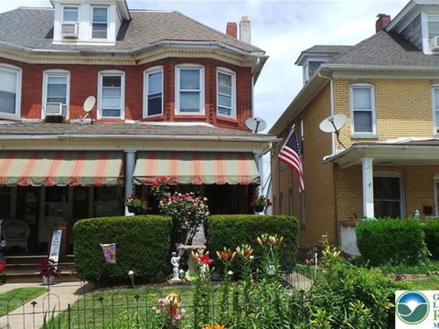 1935 Fairview Ave, Wilson, PA 18042
