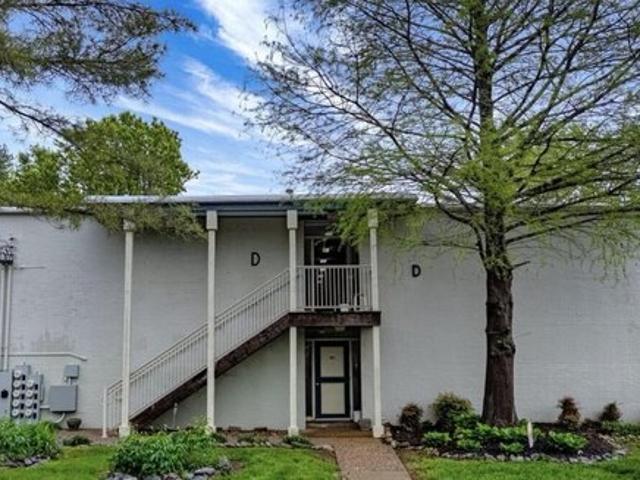 1935 Gardiner Ln Apt D48, Louisville, KY 40205