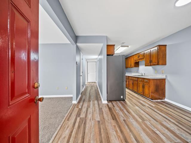 1935 High St # 3