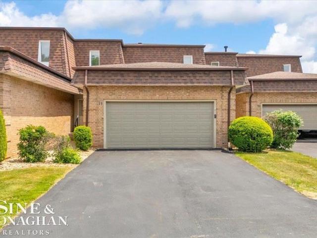 1935 River Rd Unit 11, Saint Clair, MI 48079