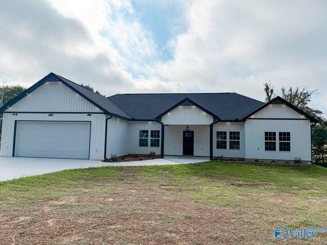 1935 Whitesville Rd, Albertville, AL 35950