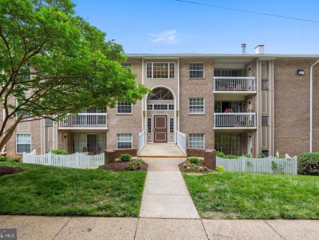 1935 Wilson #301, McLean, VA 22102