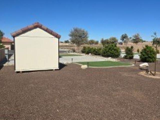 19365 Tournament Ln, Apple Valley, CA 92308