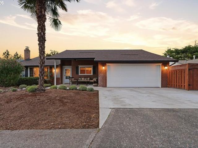 19365 SW Clarion Ct, Beaverton, OR 97003