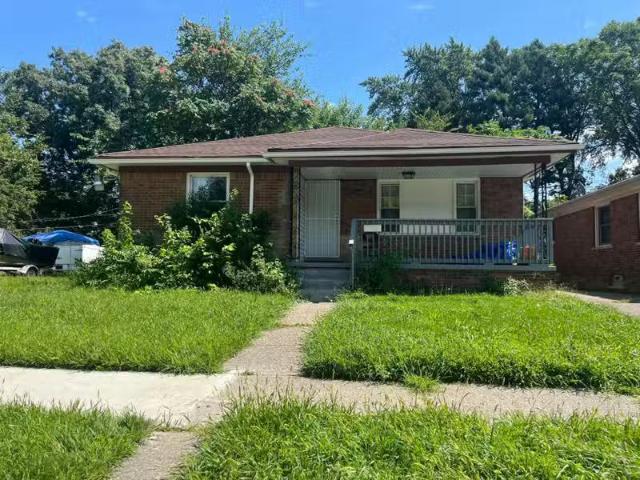 19366 FENELON ST, DETROIT, MI 48234 Single Family Residence Fo.