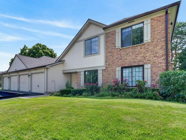 1936 N Hidden Creek Cir Unit 4, Palatine, IL 60074