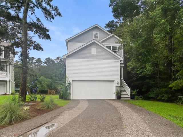 1936 Chestnut Oak Lane
