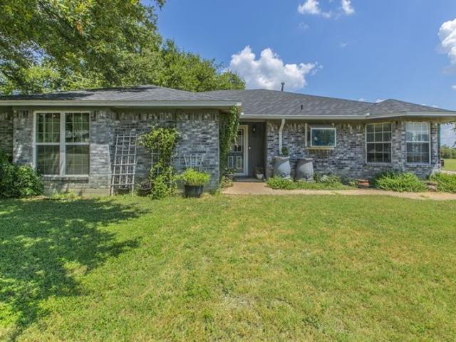 1936 Post Oak Dr, Waco, TX 76705