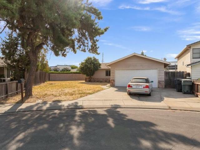 1936 Reseda Ln, Modesto, CA 95350
