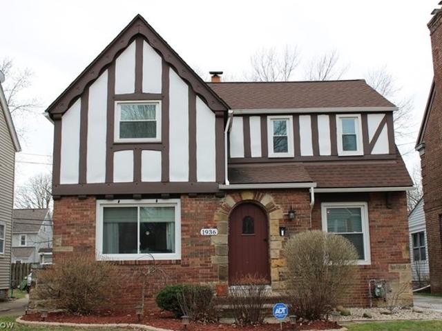 1936 Revere Rd, Cleveland Heights, OH 44118