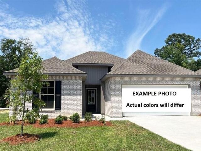 1936 Salton Ln, Lake Charles, LA 70611
