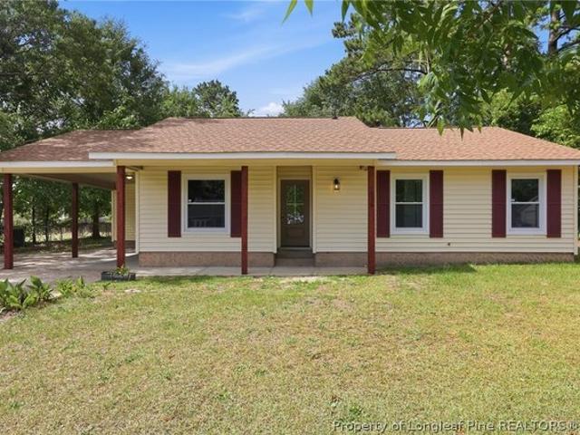 1936 Wordsworth Dr, Fayetteville, NC 28304