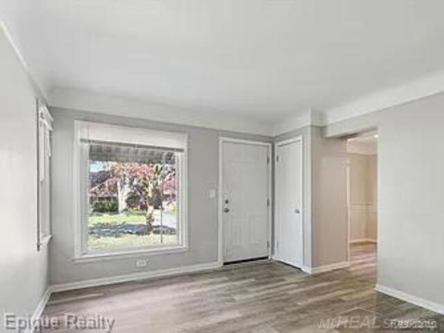 19373 Goulburn Street