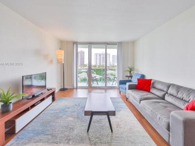 19370 Collins Ave #622, Sunny Isles Beach, FL 33160