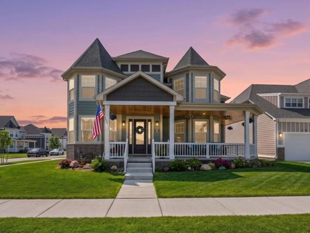 19376 Ryan Dr, Macomb, MI 48042