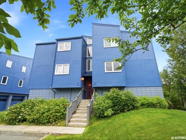 1937 Beaver Pl Unit A2, Anchorage, AK 99504