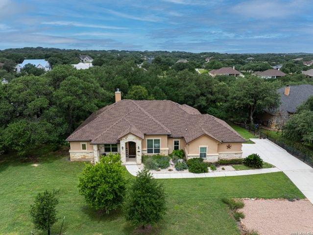 1937 Hunters Cv, New Braunfels, TX 78132