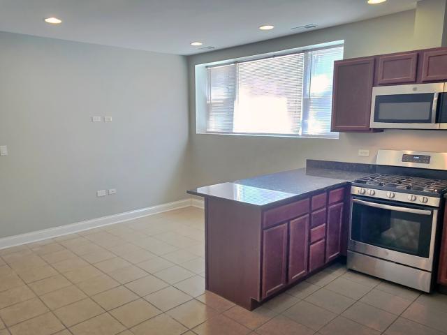 1937 W Granville Avenue # 1GE