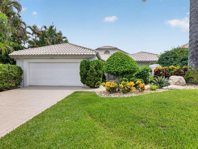 19380 Cedar Glen Dr, Boca Raton, FL 33434