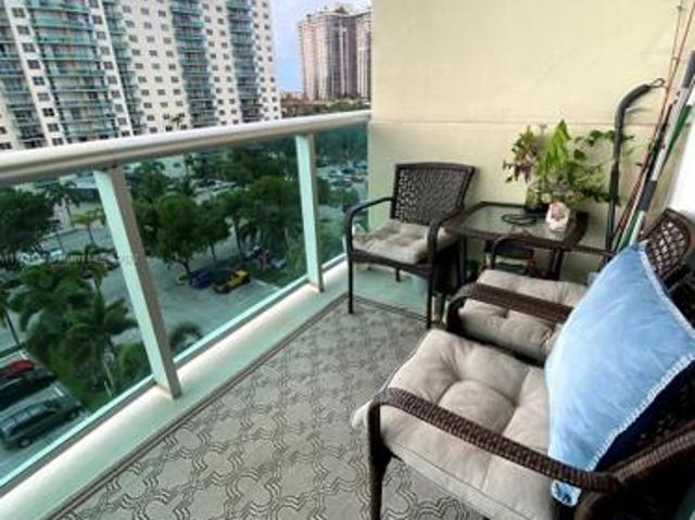 19380 Collins Ave #705 Sunny Isles Beach, FL 33160