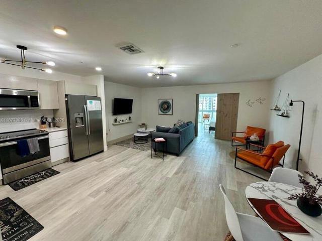19380 NE 26th Ave, 301, Miami, FL 33180