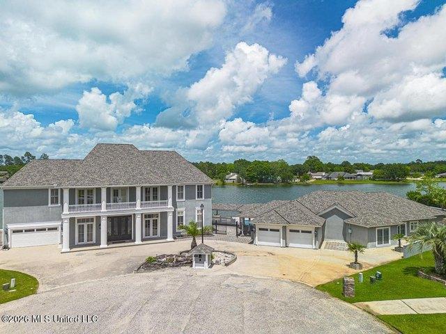 19384 Leeward Cv, Gulfport, MS 39503
