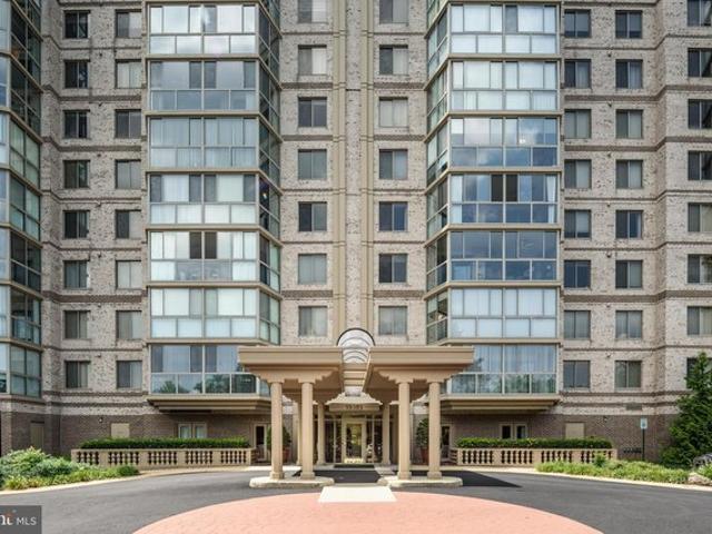 19385 Cypress Ridge Ter Unit 519, Leesburg, VA 20176