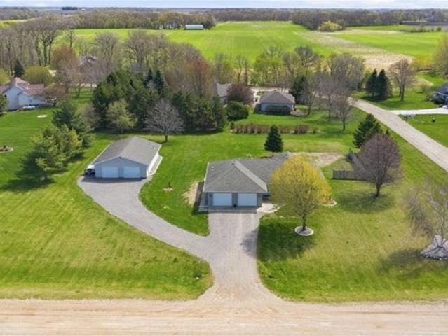 19388 Memory Cir, Hutchinson, MN 55350