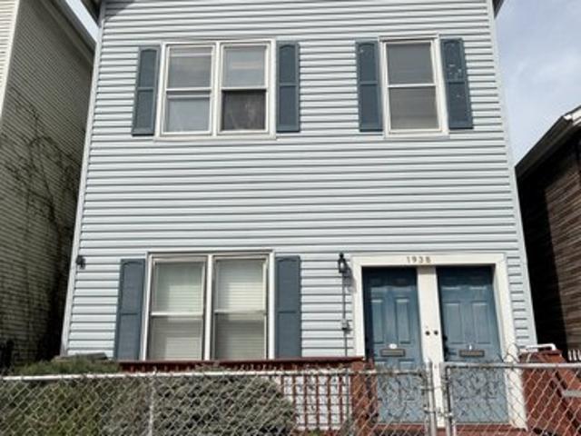 1938 N Mozart St, Chicago, IL 60647