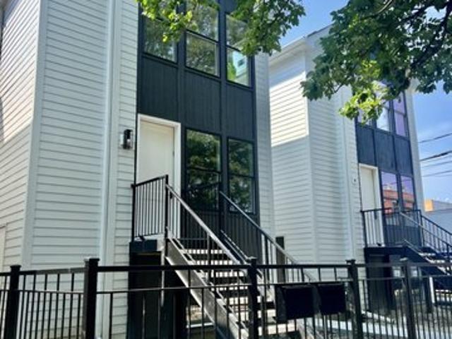 1938 N Sawyer Ave Unit 1, Chicago, IL 60647