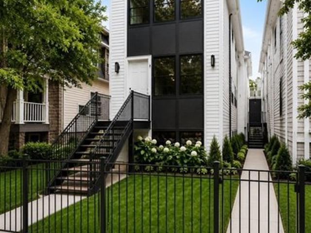 1938 N Sawyer Ave Unit 1, Chicago, IL 60647