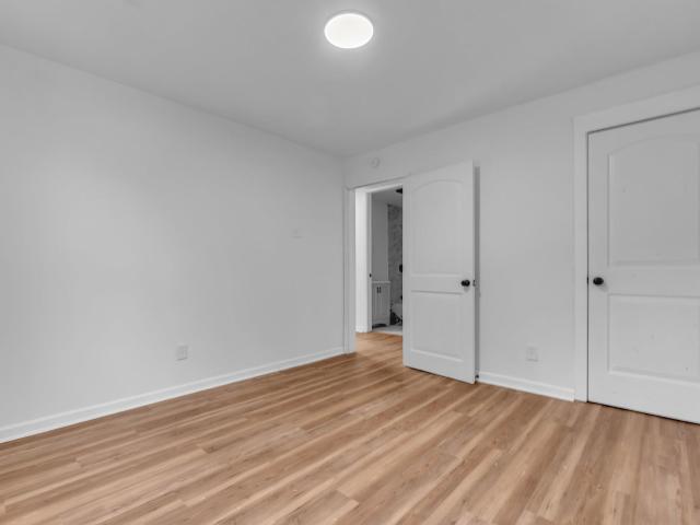 1938 hubert ave